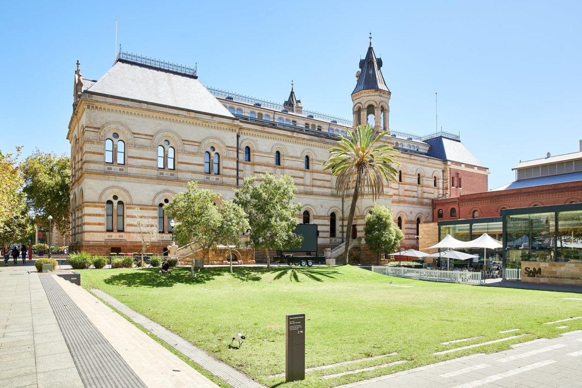 Mortlock Wing, State Library of South Australia - North Terrace ...