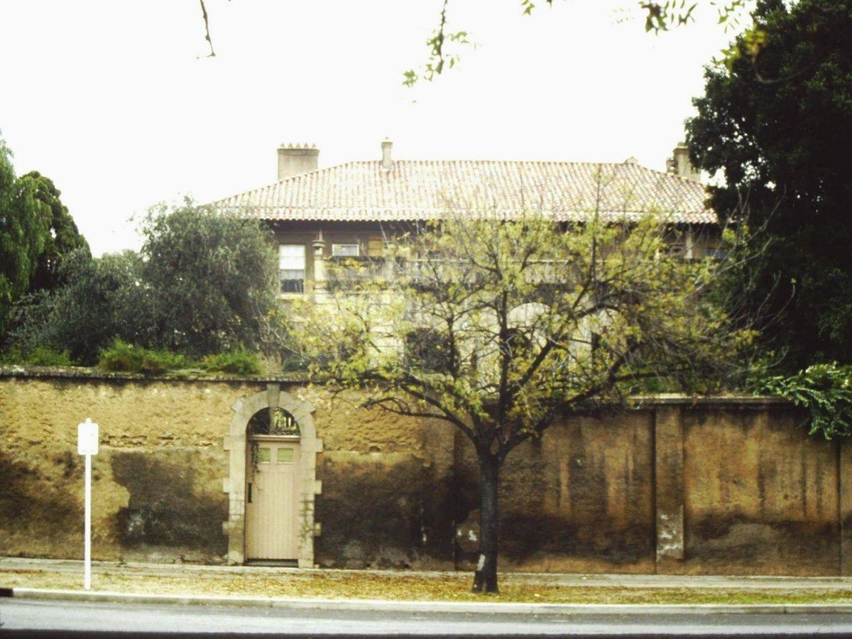 Dwelling ('Nurney House'), including Loggia, Garden, Sheds, Laundry ...