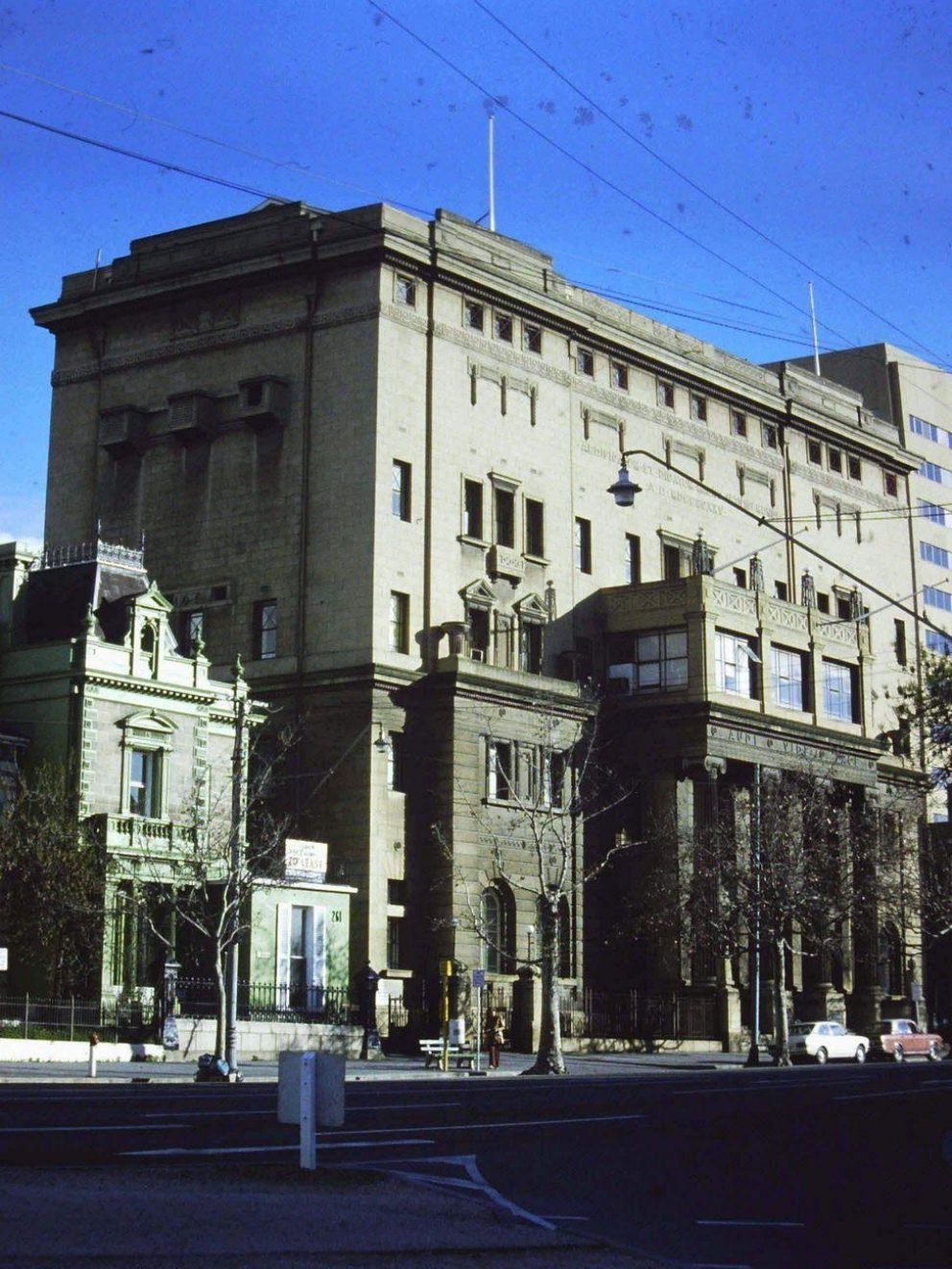Grand Lodge of Freemasons Adelaide Masonic Centre - 254 North Terrace ...