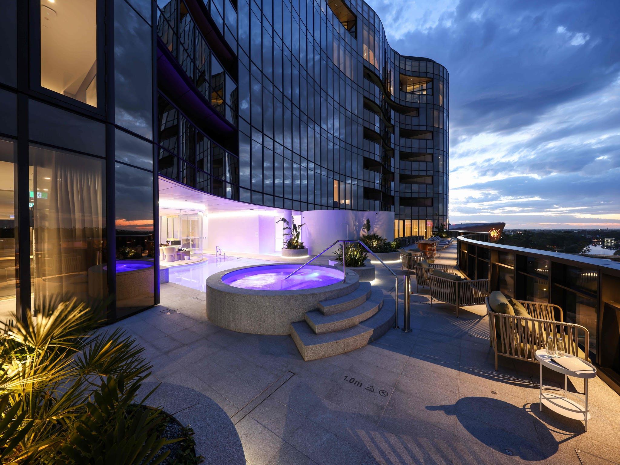 Experience Adelaide | Help me find... a hotel with a pool in Adelaide