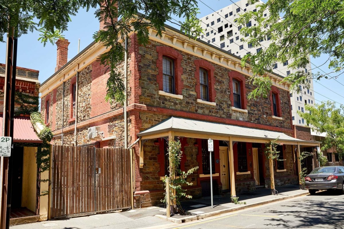 Former White Conduit Hotel and Outbuilding - 32 North Street ADELAIDE ...