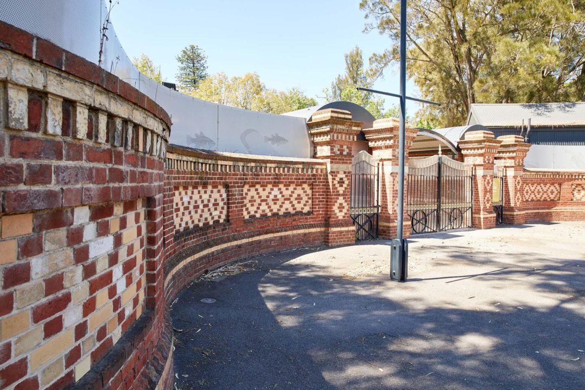 Main Gates and Walling, Adelaide Zoo - Frome Road ADELAIDE | Heritage ...