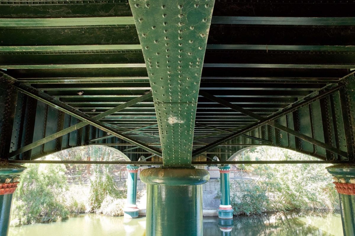Albert Bridge over the River Torrens [Metal Girder] - Frome Road ...
