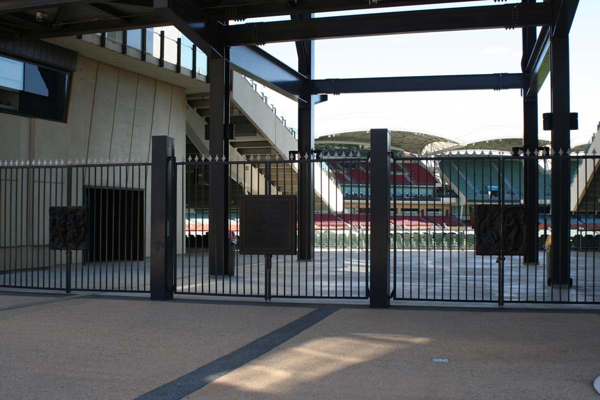 Victor Richardson Gates - Victor Richardson Road , off King William ...