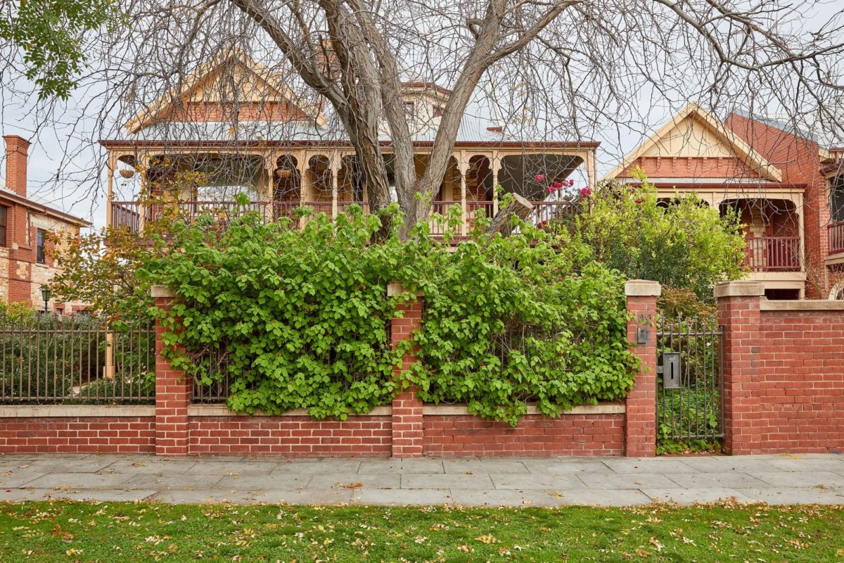 Three pairs of semi-detached houses Rua Rua Mansions - 101-102, 103, 104, 105, 106, 108-109 ...