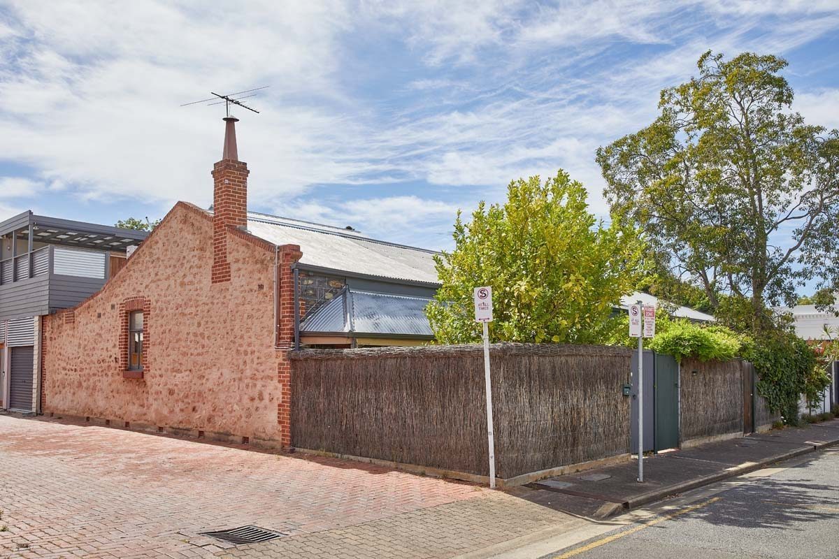 Row houses - 14, 16, 18, 18a & 20 Travers Place NORTH ADELAIDE ...
