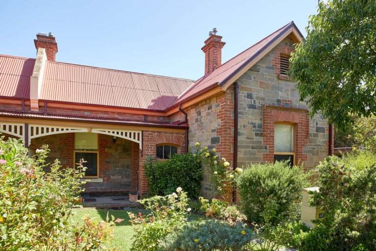 Dwelling ('Elder Mews') (former Adelaide Workmen's Homes) - 226 Angas ...