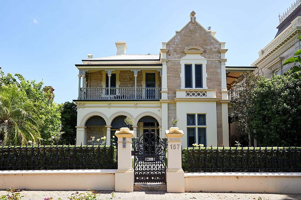Dwelling (former Duntocher, sometime Wesleyan Methodist Manse) - 157 ...
