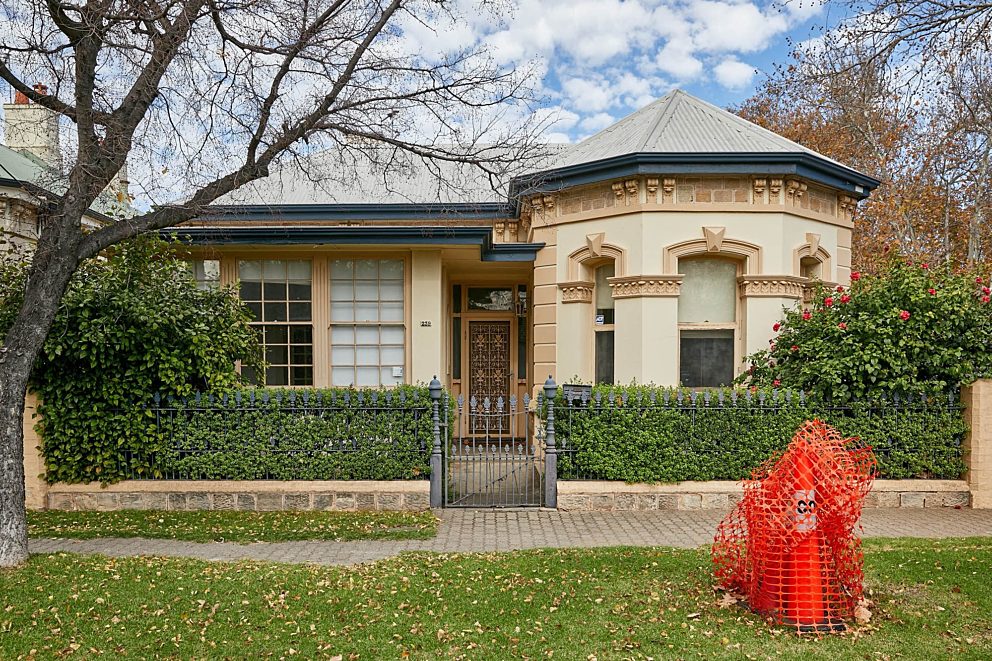 House and fence - 237-239 Gover Street NORTH ADELAIDE | Heritage Places