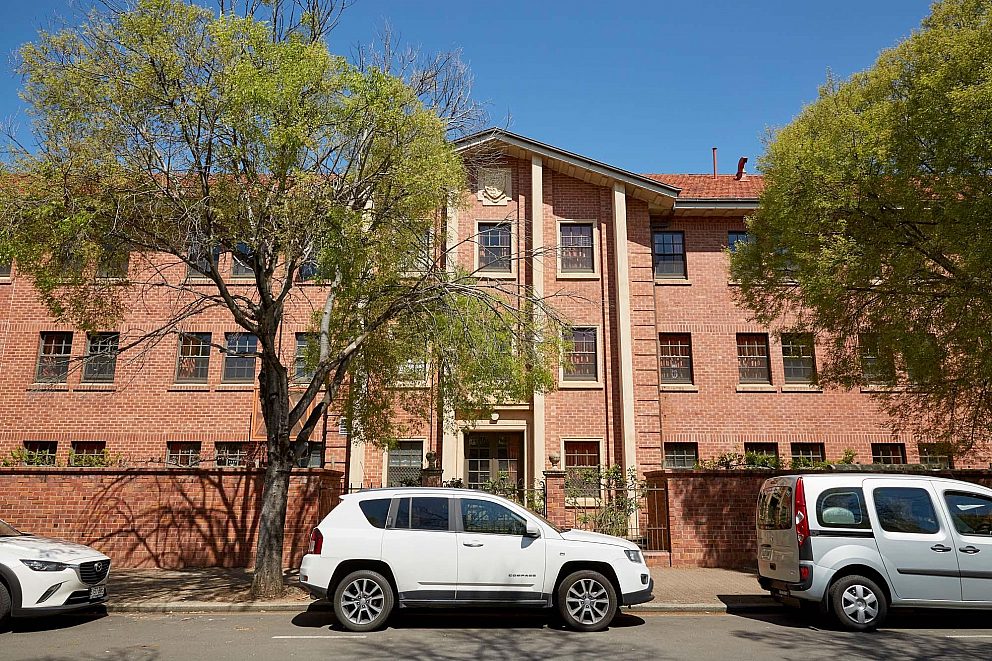 St Marks College & fence (Memorial building) - 77-91 Kermode Street ...