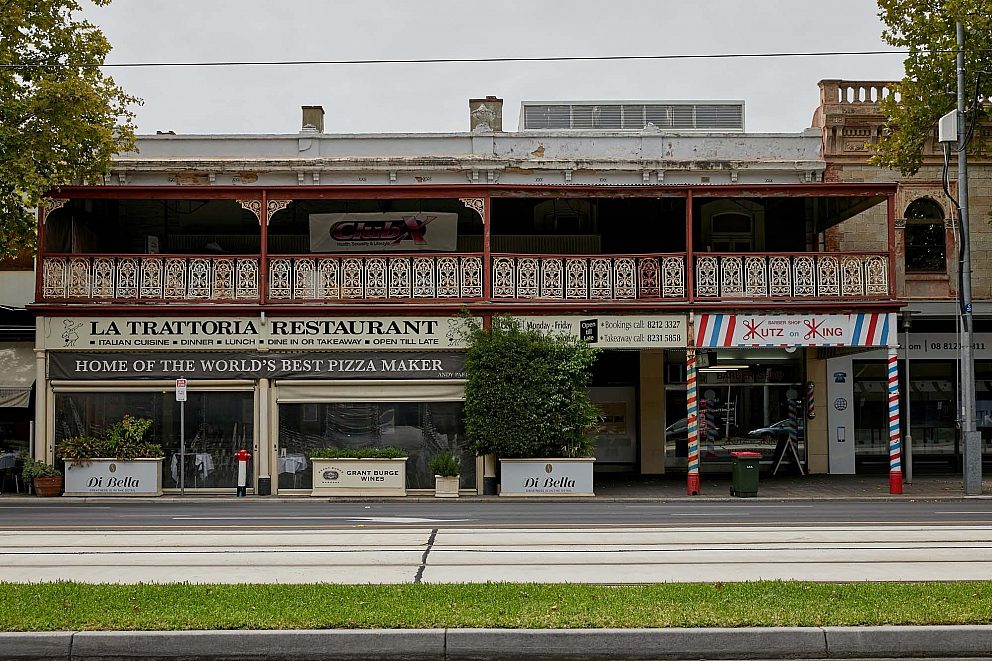 Former Shops and Dwellings - 348-352 King William Street ADELAIDE ...