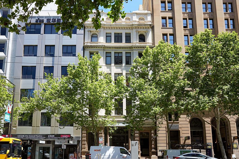 Former Bank (Commercial Bank of Australia) - 25-27 King William Street ...