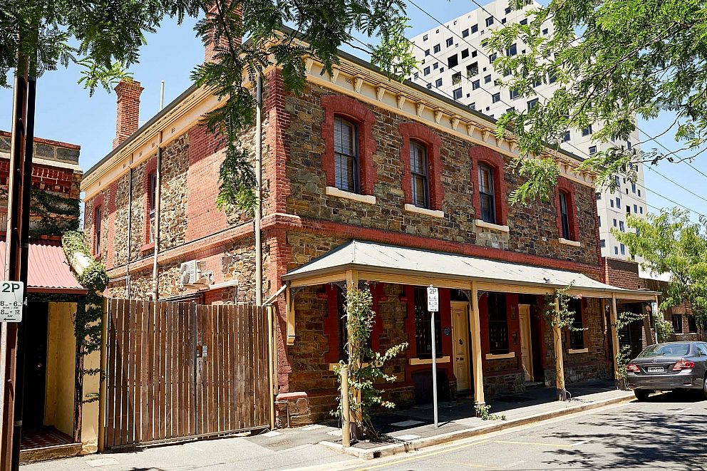 Former White Conduit Hotel and Outbuilding - 32 North Street ADELAIDE ...