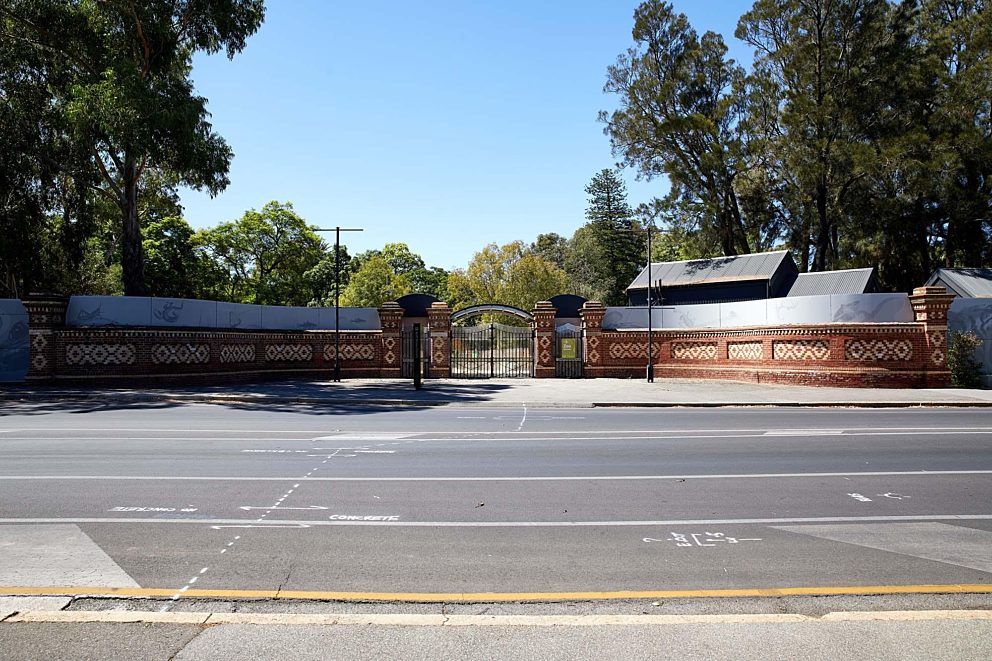 Main Gates and Walling, Adelaide Zoo - Frome Road ADELAIDE | Heritage ...