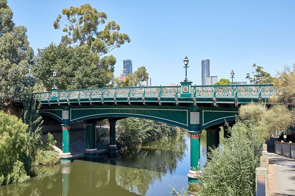 Albert Bridge over the River Torrens [Metal Girder] - Frome Road ...