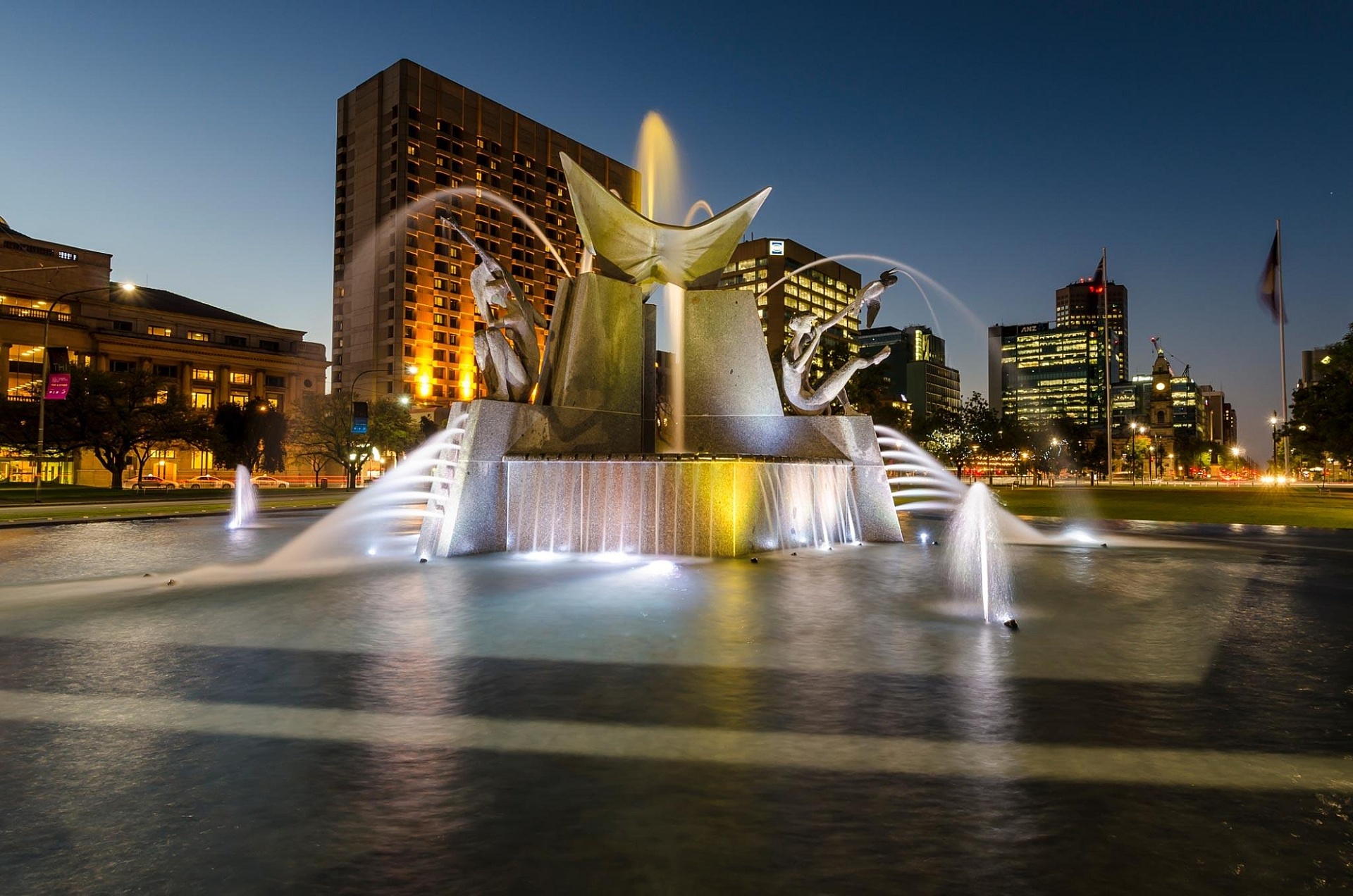 Victoria Square / Tarntanyangga | City of Adelaide