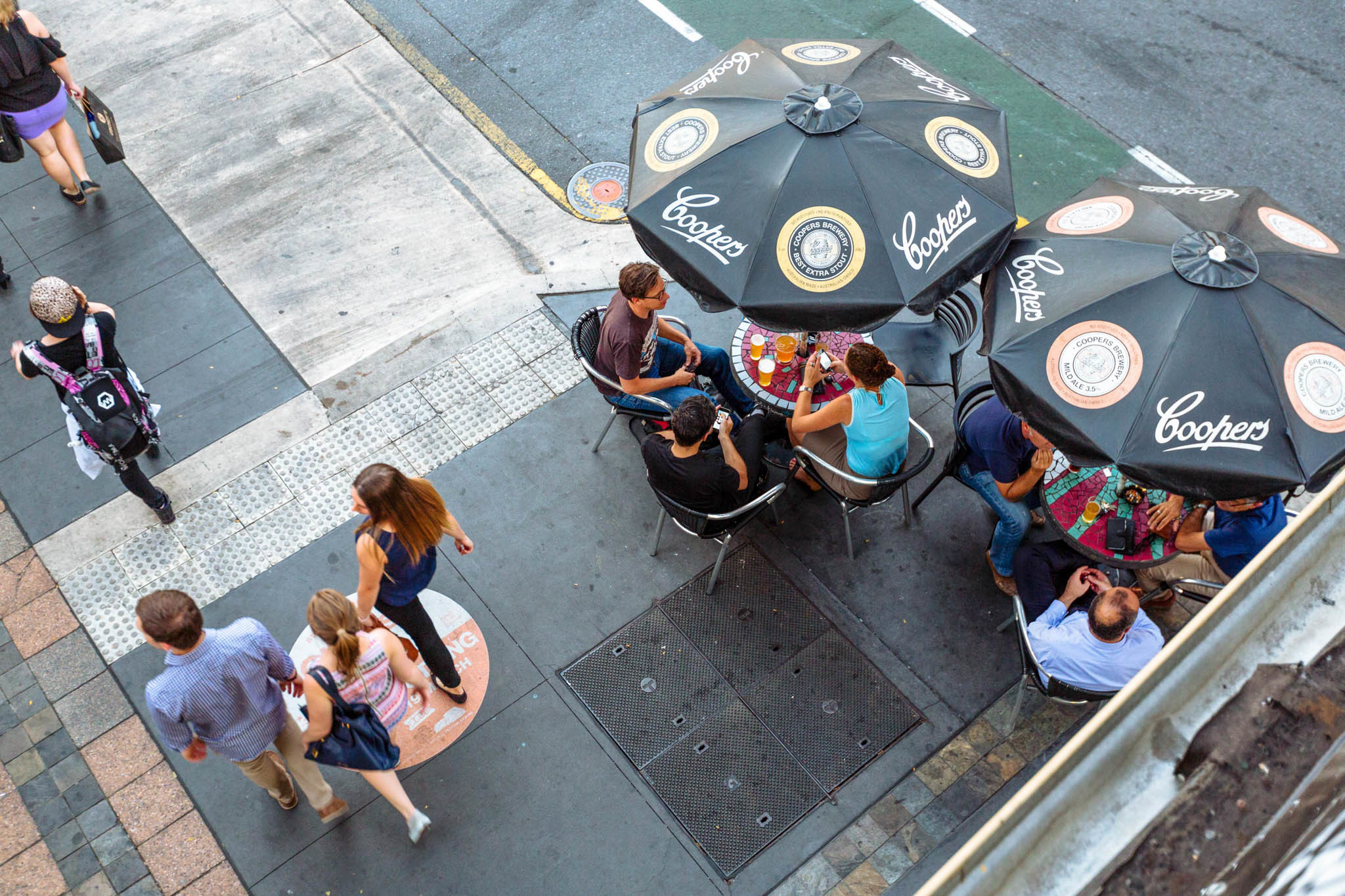 Outdoor dining | City of Adelaide