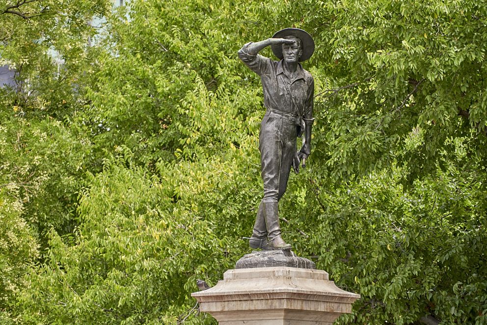 Captain Charles Sturt Monument - Victoria Square ADELAIDE | Heritage Places
